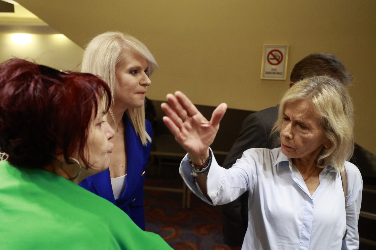 Ετοιμη να ανεξαρτητοποιηθεί η Γιώτα Πούλου