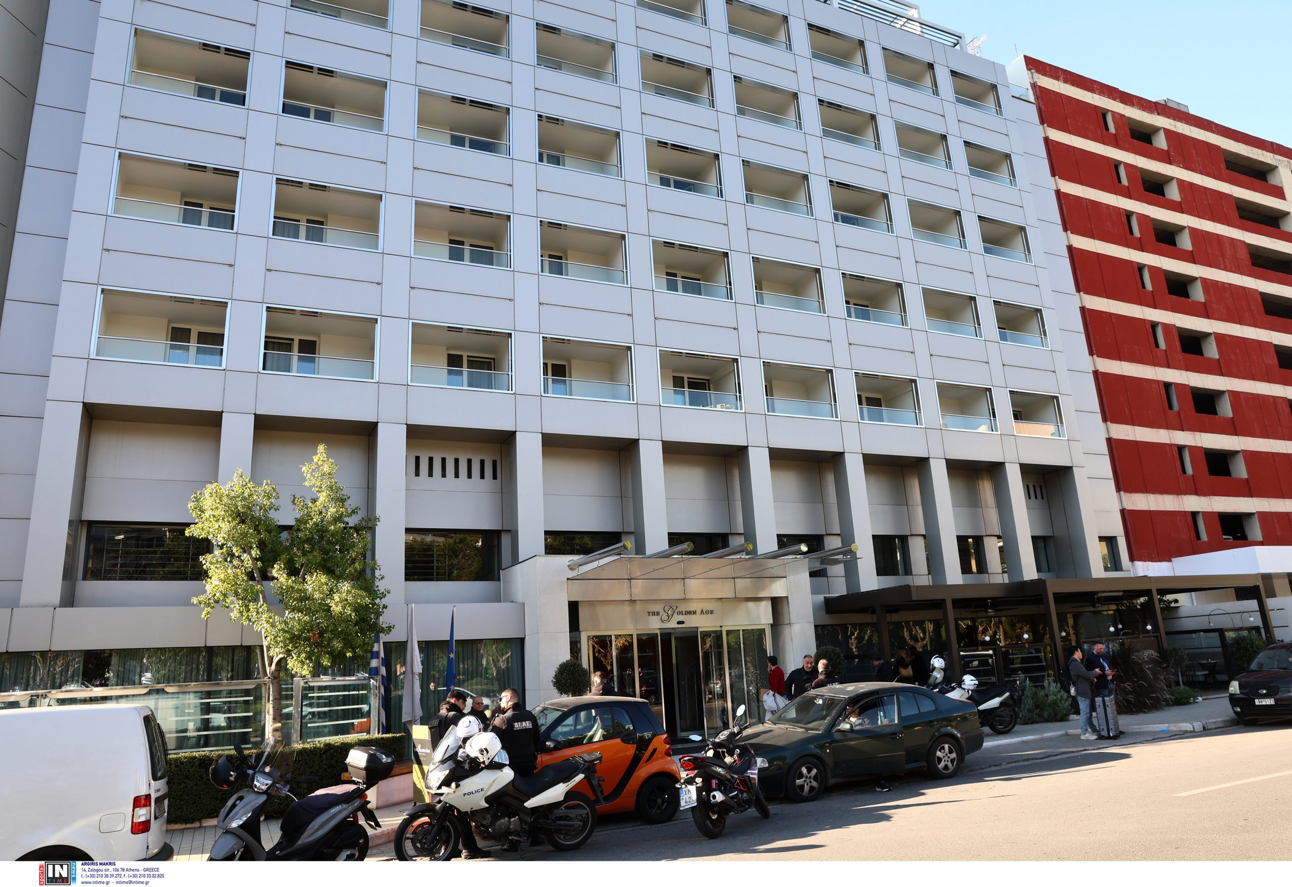 Αθήνα: Γυναίκα έπεσε από τον 7ο όροφο ξενοδοχείου στη Μιχαλακοπούλου ...