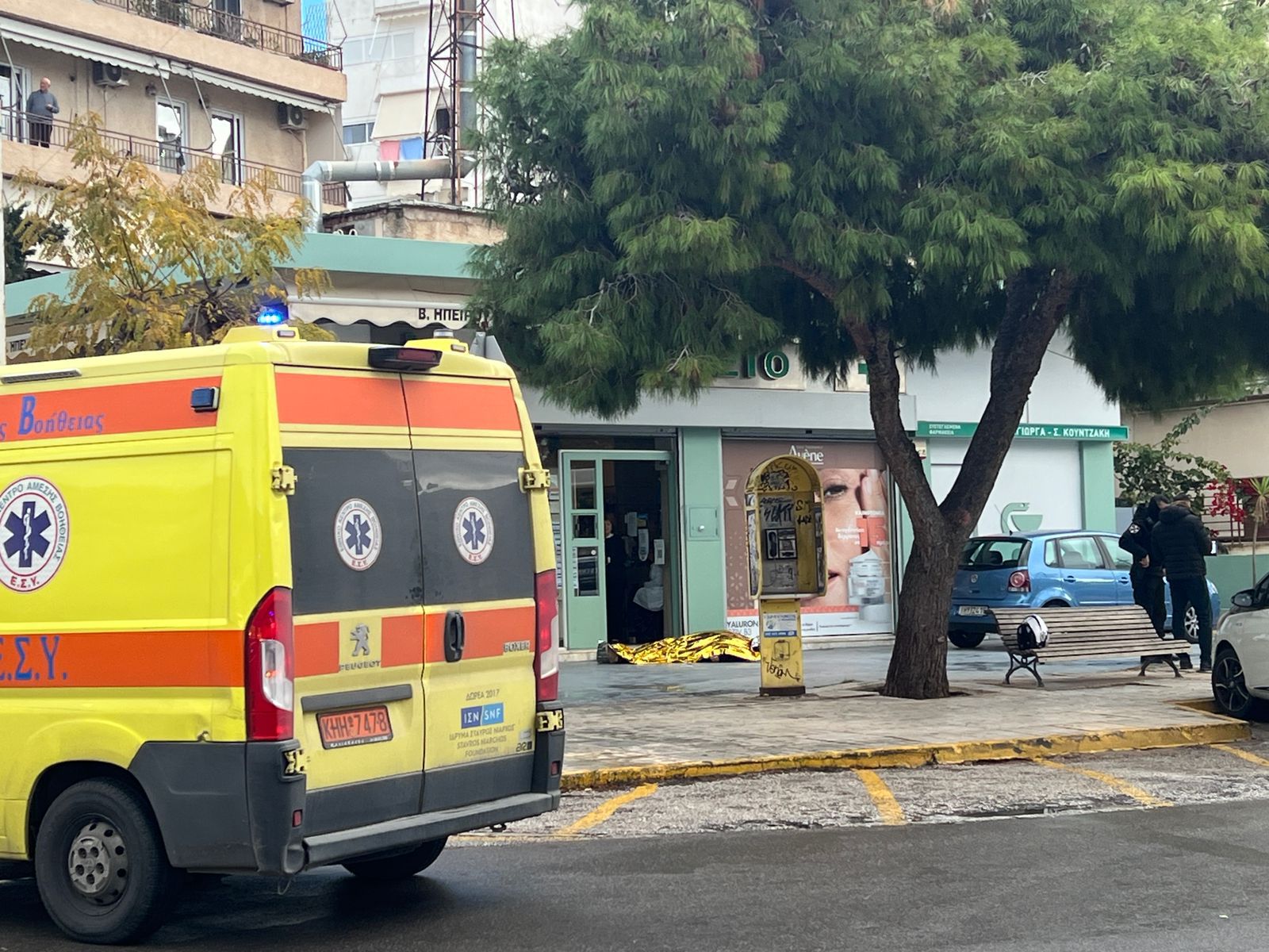 Πυροβολισμοί στη Γλυφάδα - Δύο νεκροί και ένας τραυματίας - ΤΑ ΝΕΑ