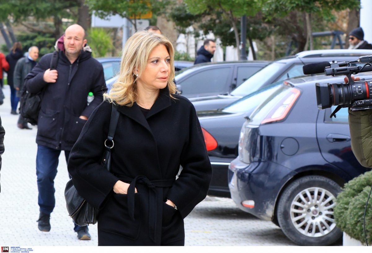 Μαρία Καρυστιανού: Μήνυση κατά Μπακαΐμη για τα 649.000 αρχεία που ακόμη ...