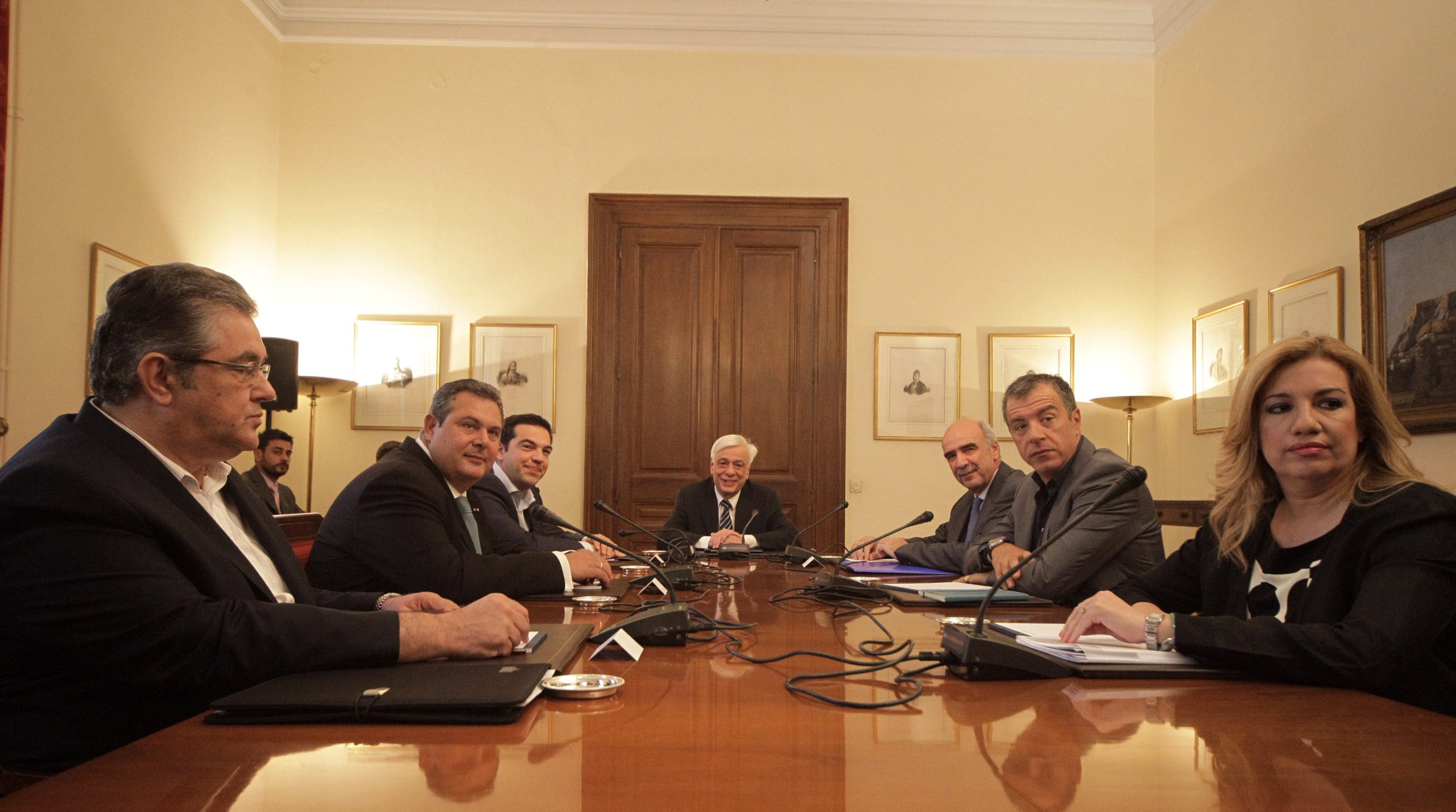 Στο «φως» τα πρακτικά του Συμβουλίου Πολιτικών Αρχηγών το 2015 - Τι ...