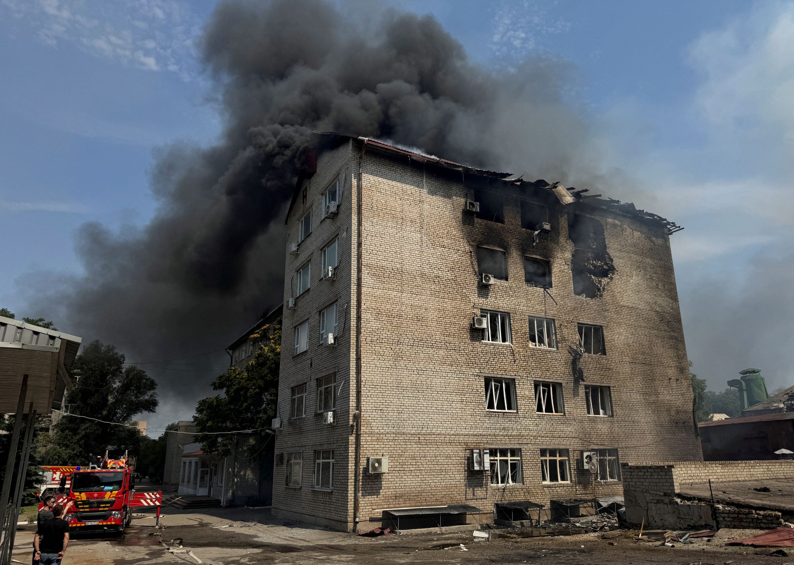 Σφοδρή επίθεση της Ρωσίας στην Ουκρανία - Χτύπησε με 728 drones και 13 ...