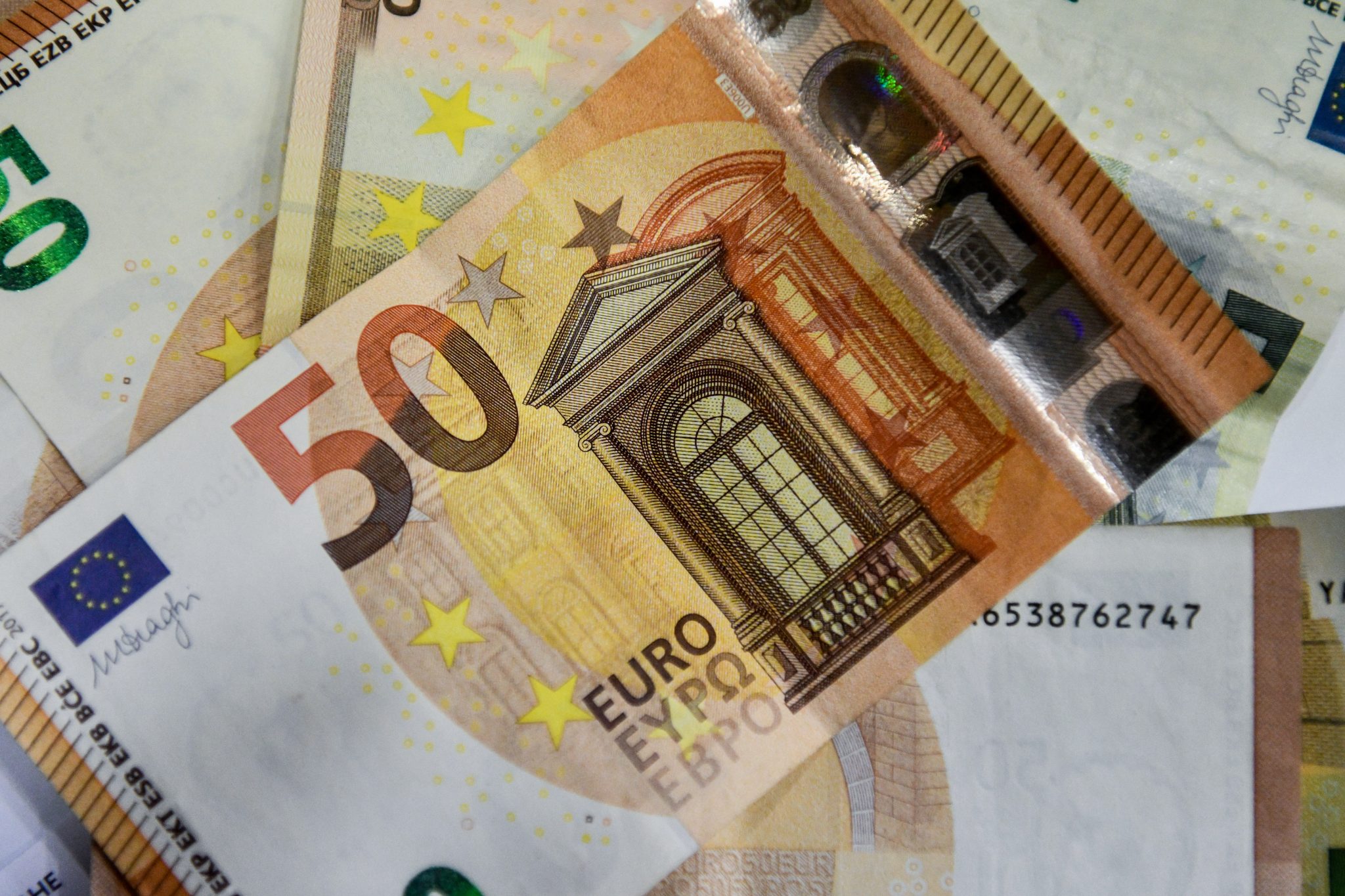 Γονική άδεια: Πώς μπορείτε να λείψετε από τη δουλειά έως και 8 ημέρες ...