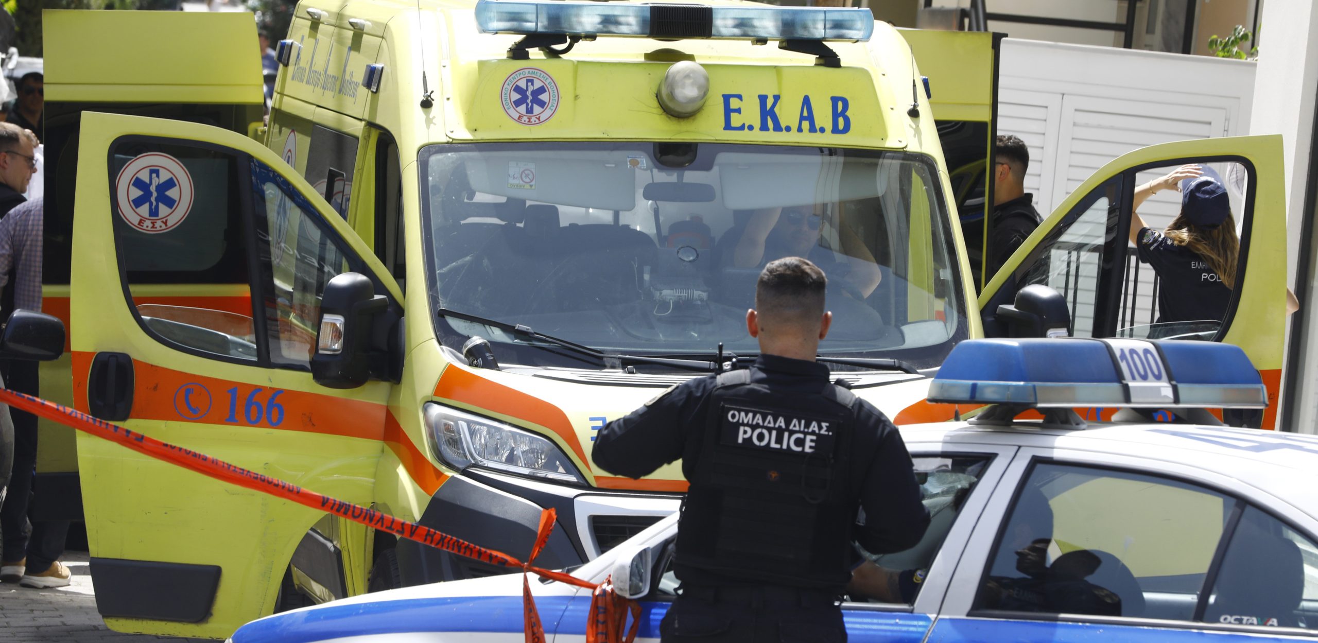 Σοκ στην Άνοιξη: Ιδιοκτήτης ξυλοκόπησε οικογένεια ενοικιαστών ...