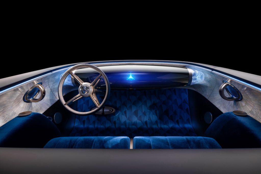 Mercedes-Benz Vision Iconic: Επιστροφή στο παρελθόν με γεύση από το ...